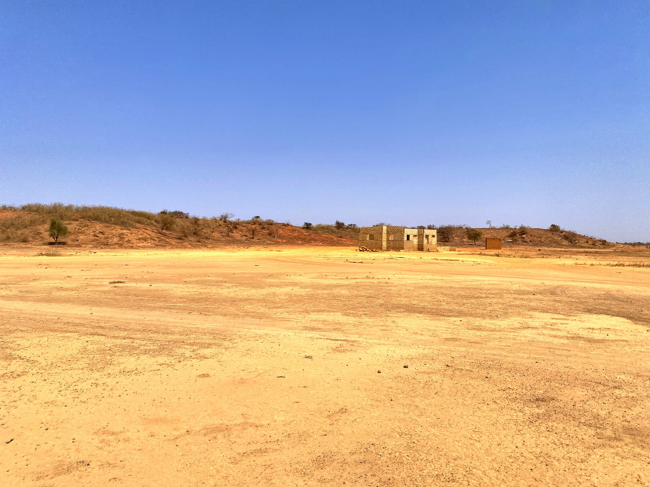 Terrain de 450 m² à vendre - Saaba Zakin (cité Abdoul) | ImmoLink